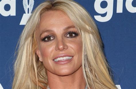 Looks Crazy The Appearance Of Britney Spears Simply Scared Her Fans