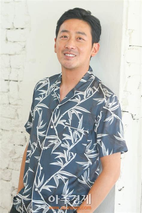 하정우 판타지오와 결별 소식에 네티즌 외국인과 사귀다 헤어진 줄 [왁자지껄] 아주경제