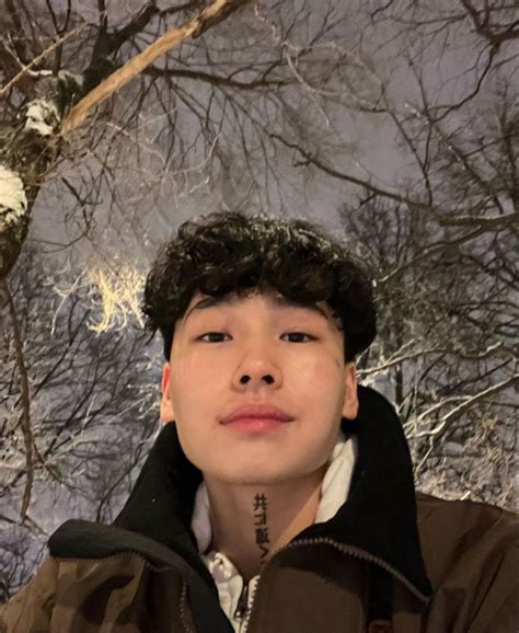Vladislav Tyan 허신 Hoshin Vladhoshin • Instagram Photos And Videos