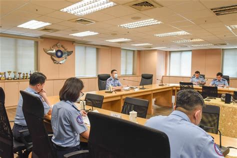 空軍副司令主持招生（募）成效管制會議 勉傳遞正面形象 軍聞 空軍副司令主持招生（募）成效管制會議 勉傳遞正面形象 青年日報