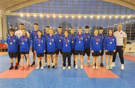 Doi luptători de la CS Unirea Alba Iulia medalii de argint la Campionatul European Școlar