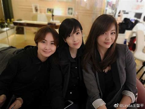 美少女战士合体！汤宝如周慧敏王馨平聚会晒合影状态好新浪图片