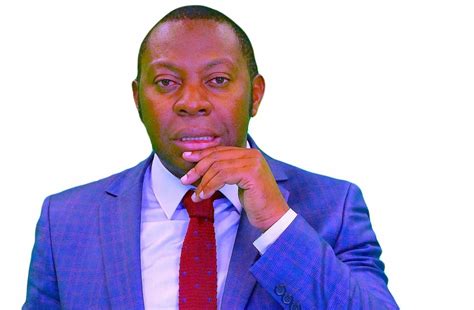 Journaliste Morgan Palmer échappe à Une Poursuite Inquiétante à Douala