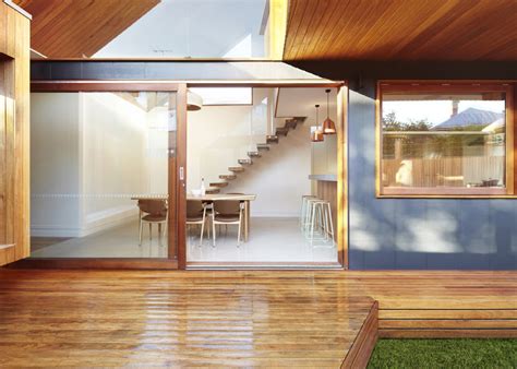 Triangular Void Joins A Timber Extension To A Melbourne Home