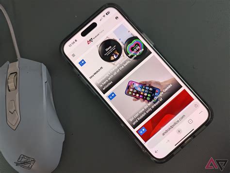 Google Needs To Add Bottom Toolbars To All Of Its Apps