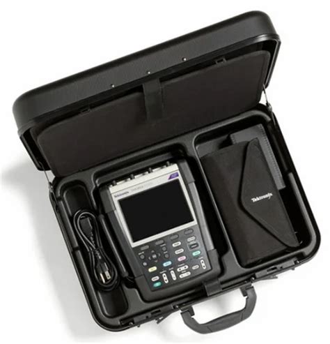 Tektronix Ths3024 Tk Ths3000 Handheld Oscilloscope At Best Price In Bengaluru