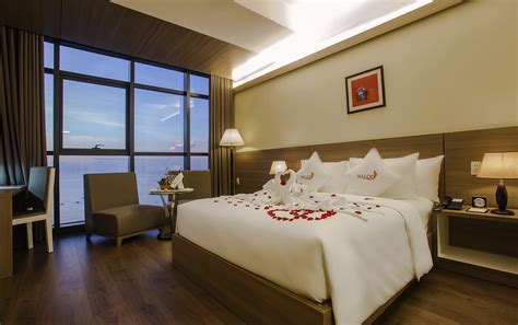 객실 장식 서비스