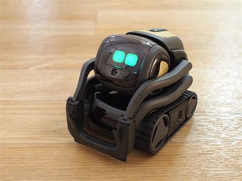 Macrumors Giveaway Win A Vector Robot From Anki Macrumors