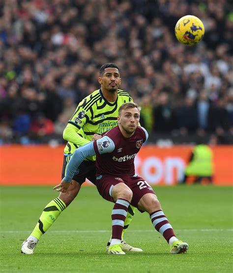 West Ham United 0 6 Arsenal Match Report