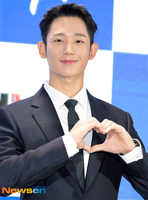 정해인 심쿵 하트~ 포토엔hd 손에 잡히는 뉴스 눈에 보이는 뉴스 뉴스엔