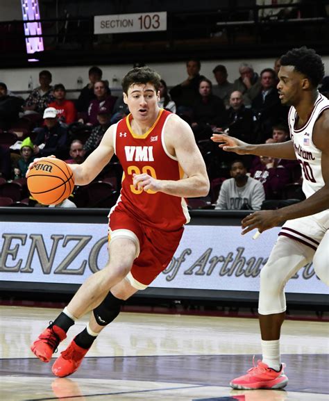 Vmi S Sean Conway Transfers To Play For Rick Pitino At St John S