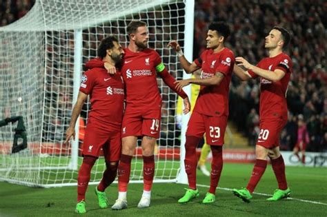 ليفربول يحتاج لمعجزة صراع الإنجليز من أجل الصدارة يلاكورة