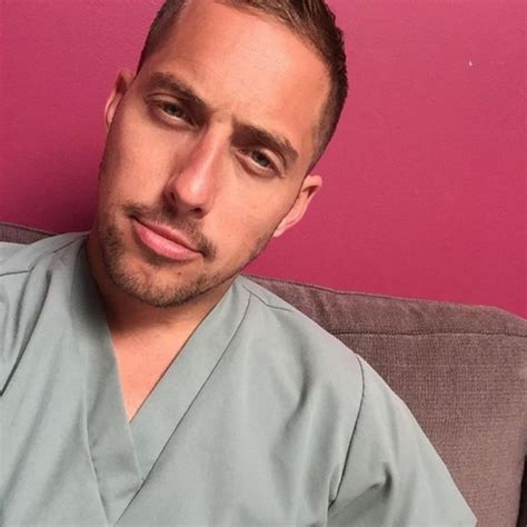 Pictures Of Chris Violette