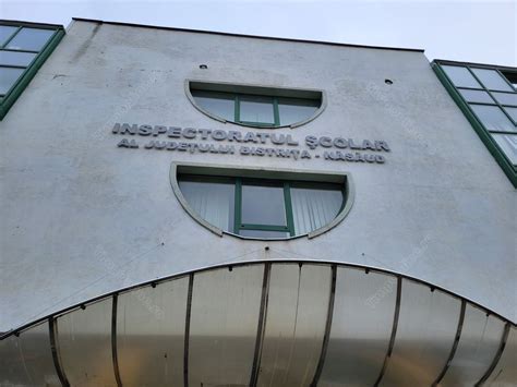Noul Inspector școlar General și A Preluat Funcția Printr O Strângere
