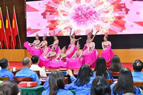 中国煤矿文联组织文艺志愿服务小分队走进山西焦煤西山煤电集团 中国煤矿文化网