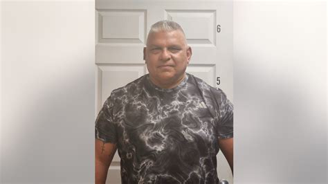 Texas Embalmer Charged With Castrating Dead Sex Offender Fox 5 Atlanta