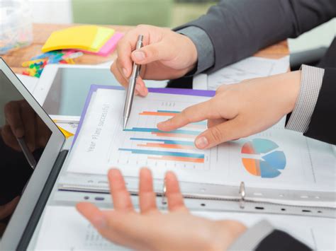 Assessing Performance Strategies For Evaluating Regression Models In