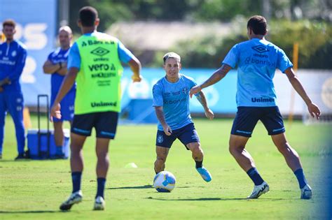 Grêmio Realiza último Treino Antes De Enfrentar O Cuiabá