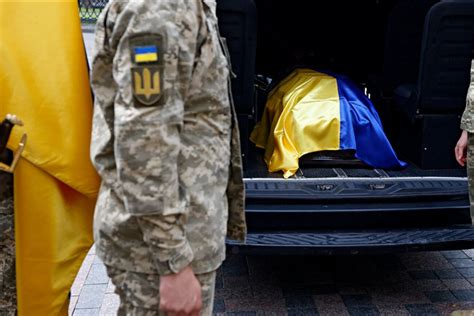 Громадська організація матерів закликає українців дотримуватись
