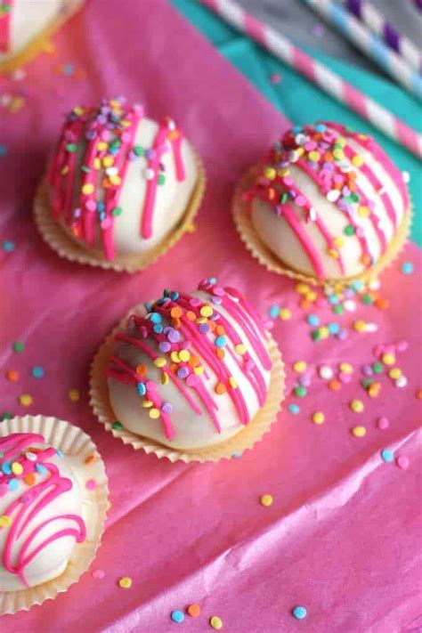Vanilla Cake Truffles
