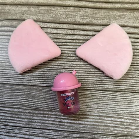 2 Powder Puffs Hello Kitty Lipgloss Unused Brand Depop