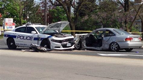 Siu Investigating After 2 Injured In Collision With Peel Police Cruiser