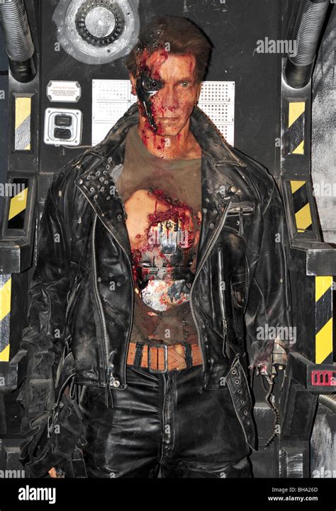 Terminator Robot Hi Res Stock Photography And Images Alamy
