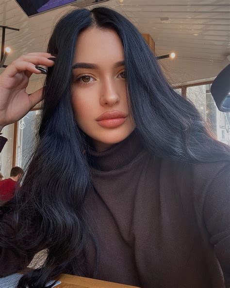Yulia Tikhomirova Bio Age Height Models Biography