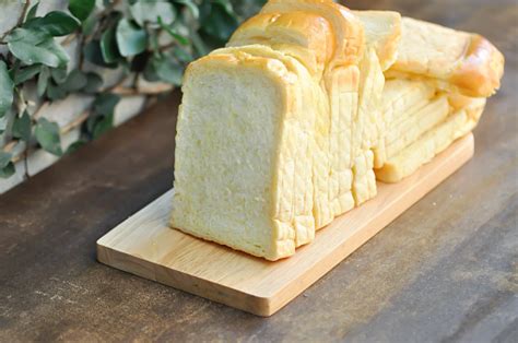 빵 호박 빵 또는 빵 한 덩어리 또는 얇게 썬 빵 또는 잘라낸 빵 0명에 대한 스톡 사진 및 기타 이미지 0명 갈색 빵