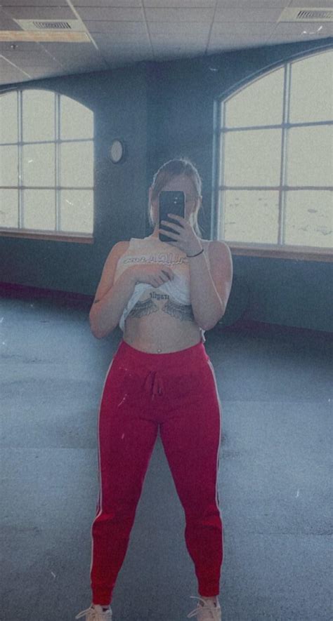Click There See Her Dms Rsextingadults
