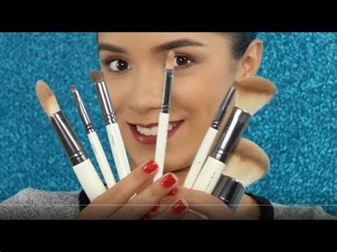 Usa Las Brochas Correctas Y Maquillate Bien En Minutos Paso A Paso Youtube
