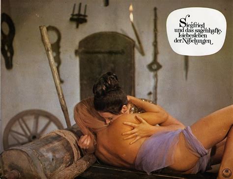 Nackte Heidy Bohlen In Siegfried Und Das Sagenhafte Liebesleben Der