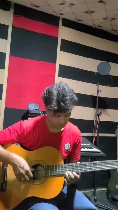 සුදු පිච්ච හැඩ වැටුණු සුදු ගවුම ඇදලා Youtube