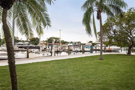 Ramada By Wyndham Sarasota Waterfront Sarasota Fl Hotels