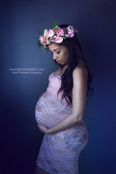 Rhianna Mini Gown Lace Sweetheart Gown Knee Length Fitted Maternity