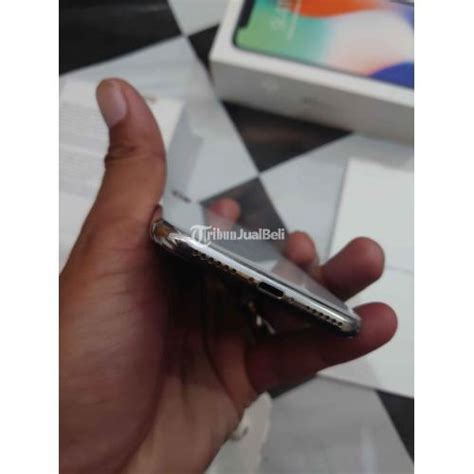 HP IPhone X GB Bekas Siap Pakai Warna Silver Harga Terjangkau Di Malang Tribun JualBeli
