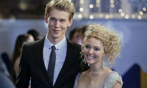 Conheça Sebastian Kydd O Muso Inspirador Da Jovem Carrie Bradshaw