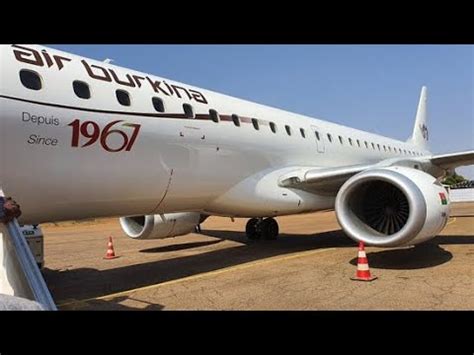 Bamako Air Burkina à lAéroport International Modibo Keïta de Senou