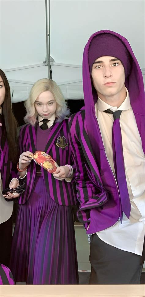 Pin De Quenia Em Enid X Ajax