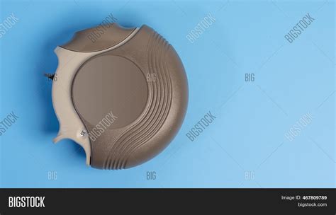 Diskus Inhaler Flat Image And Photo Free Trial Bigstock