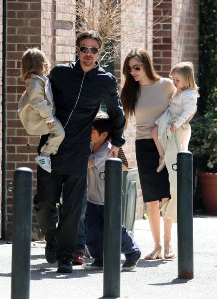 Brad Pitt Buying Angelina Jolie Sex Tape For Million Celeb Dirty Laundry