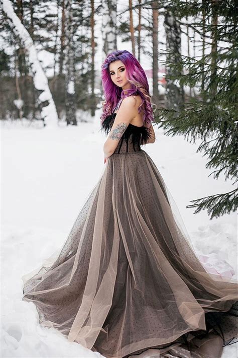 Pin By Алина On Идеи для фотосессии Victorian Dress Fashion Dresses