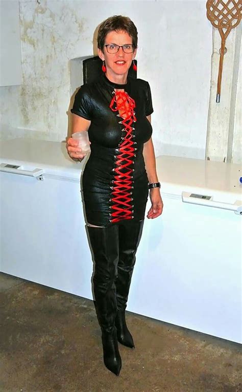 Pin By Bernd Frsrt On Sexy Leggings Lady From Nl Tight Dresses
