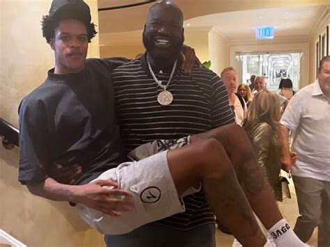 Shareef Oneal Posts Heartwarming Photo Of Shaq Carrying Him Missed
