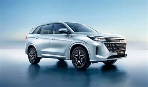comparo carros automóviles coches sedán suv camionetas autos