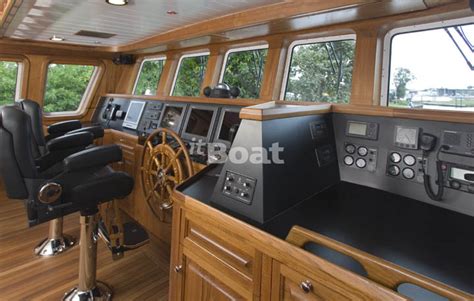 Molokai Strait 75 Prices Specs Reviews And Sales Information Itboat