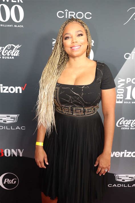 Jemele Hill Talks New Memoir Tv Looks And Finding Love Later In Life Eur Video Exclusive