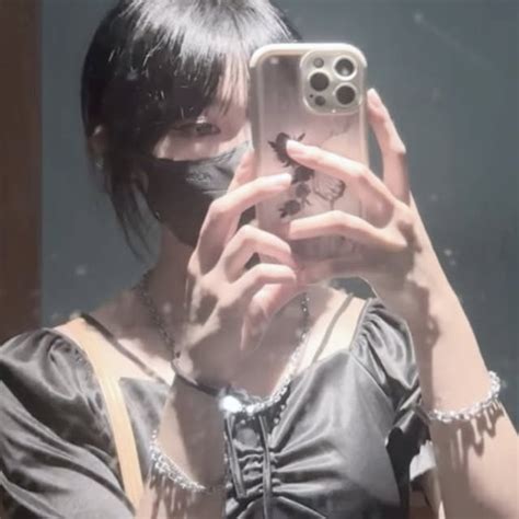 Huu Zhiyi0906 • Threads Say More