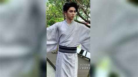 Yu拍攝日誌 1st寫真集 Half 02 Watch Hd Video Online Wetv