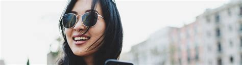 Meta For Business 효과적인 광고 크리에이티브 전략을 학습해 보세요 Blueprint 라이브 크리에이티브 전략 세션을 통해 성공적인 캠페인을 만들어 보세요